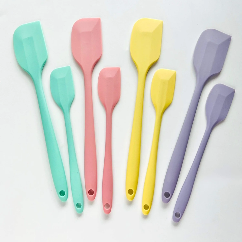 Custom Heat-Resistant Silicone Spatulas for Baking & Mixing